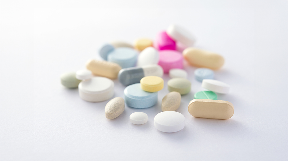 錠剤（打錠）のサイズを解説。粒の大きさは、続けやすさのバロメーター。 | サプリメント(健康食品)・化粧品のOEM受託製造ならSUNAO製薬